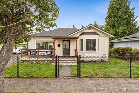 514 Meade Ave, Sumner, WA 98390 | 20 Photos - Movoto