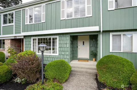 8618 Onyx Dr SW #D, Lakewood, WA 98498 | 1 photo - Movoto