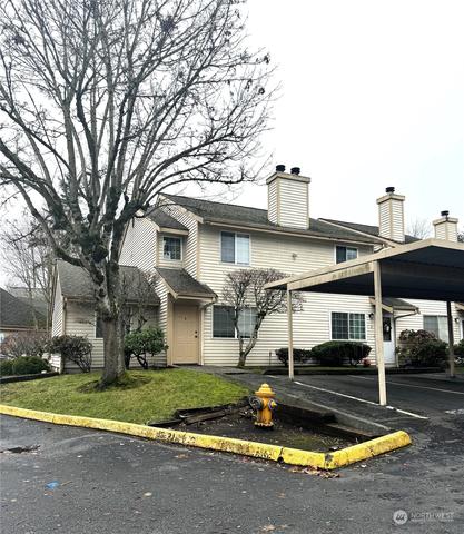 Lake Pointe At Silver Lake Condominiums Everett Condos & Townhouses For ...