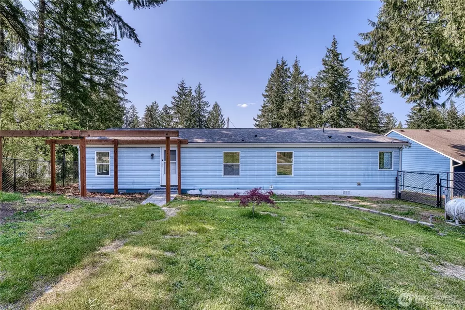 970 E Trails End Dr, Belfair, WA 98528 | 27 Photos - Movoto