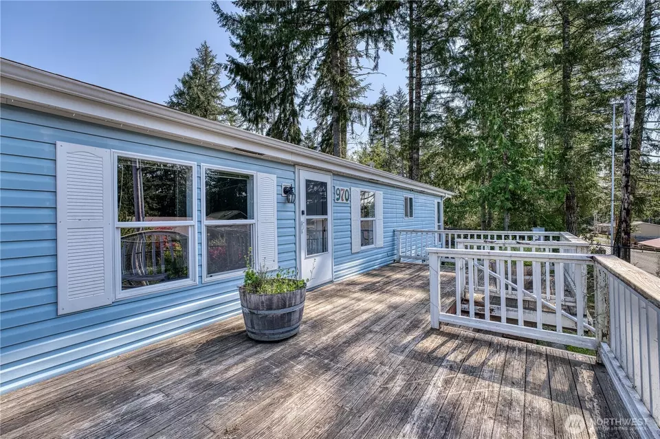 970 E Trails End Dr, Belfair, WA 98528 | 27 Photos - Movoto