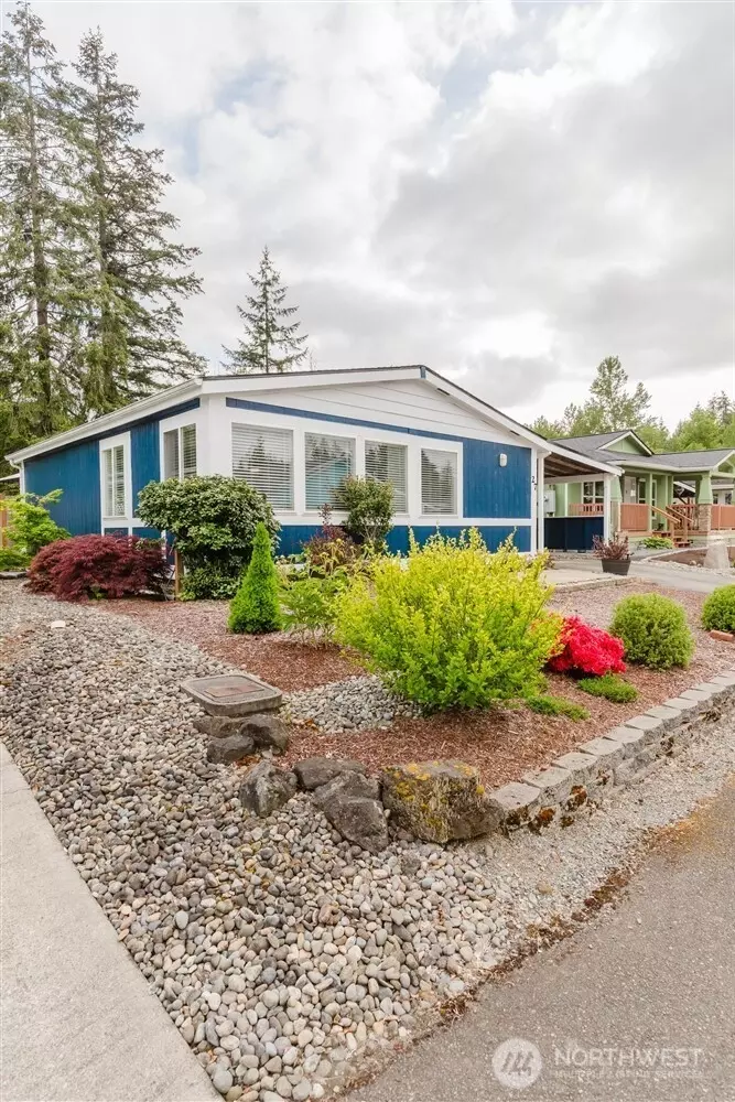 1101 S Scheuber Rd # 27, Centralia, WA 98531 | 25 Photos - Movoto
