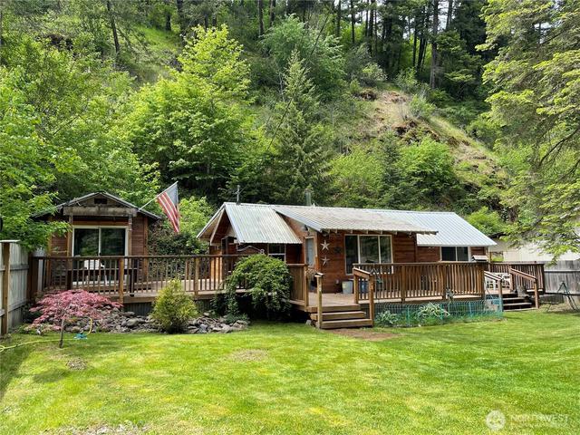 48 Blue Jay Loop, Walla Walla, WA 99362 | MLS# 2380180 | 30 Photos - Movoto