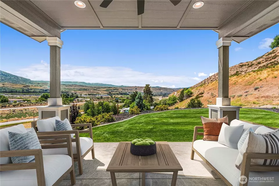 4535 SE Colockum View Dr, East Wenatchee, WA 98802 | MLS# 2388864 | 34 ...
