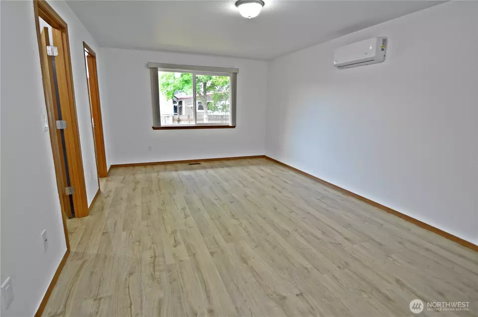 1415 Washington St, Sumner, WA 98390 | MLS# 2440305 | 23 Photos - Movoto