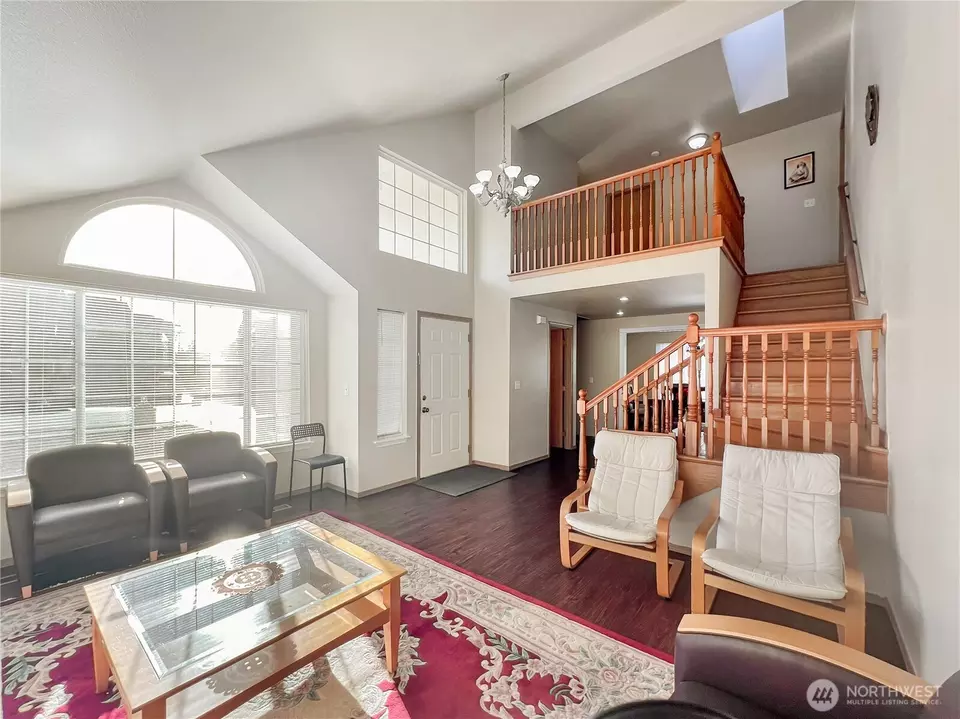 10124 SE 243rd St, Kent, WA 98030 | MLS# 2457060 | 35 Photos - Movoto