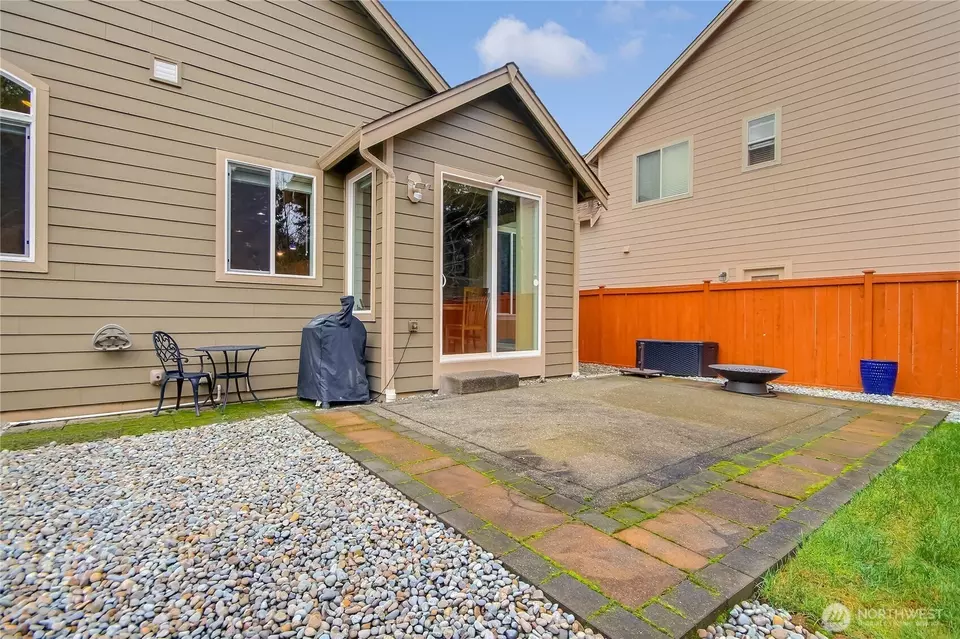 36424 10th Ct SW, Federal Way, WA 98023 | MLS# 2468513 | 40 Photos - Movoto