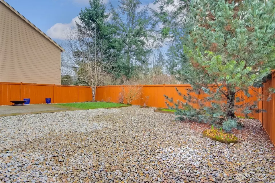 36424 10th Ct SW, Federal Way, WA 98023 | MLS# 2468513 | 40 Photos - Movoto