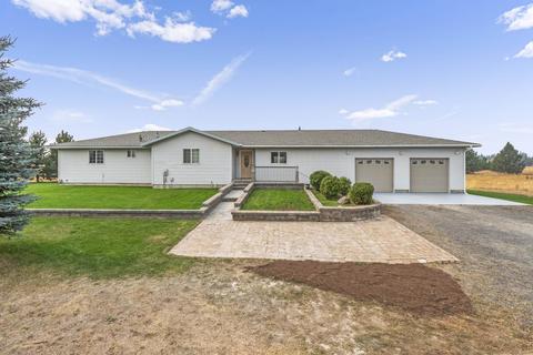 212 S Fairchild St, Medical Lake, WA 99022 | 49 Photos | MLS #202310608 ...