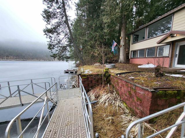 551 Davis Lake Rd, Usk, WA 99180 | 48 Photos - Movoto