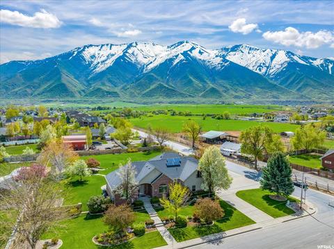 1989 S 800 W, Mapleton, UT 84664 | 57 Photos | MLS #1876329 - Movoto