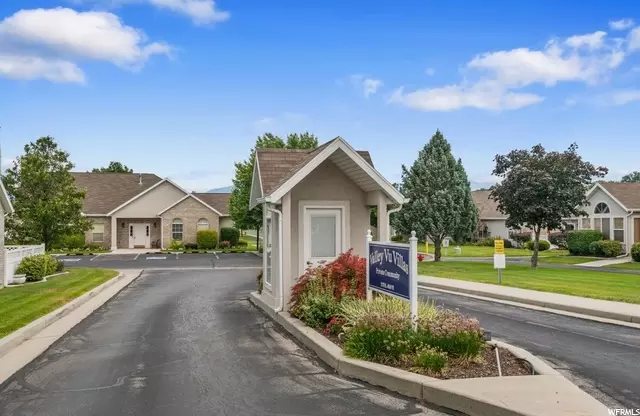 3549 S Villa View Dr, West Valley City, UT 84128 | 18 Photos - Movoto