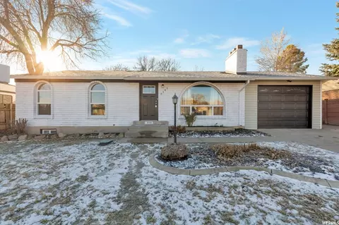 6916 S Columbia Dr, West Jordan, UT 84084 - Movoto