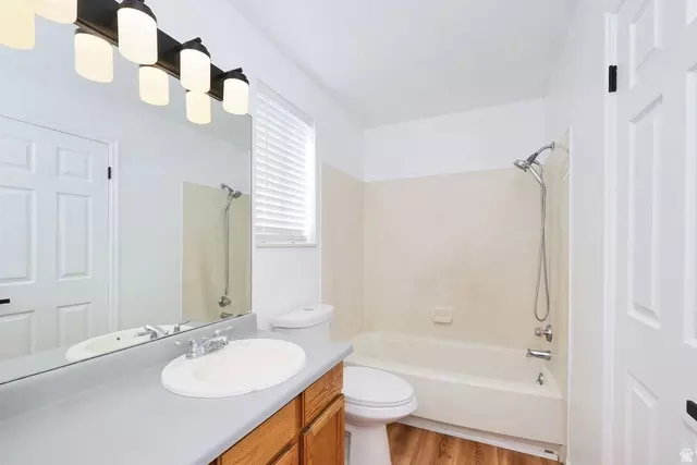 7165 S Callie Dr W, West Jordan, UT 84084 | MLS# 2125132 | 40 Photos - Movoto