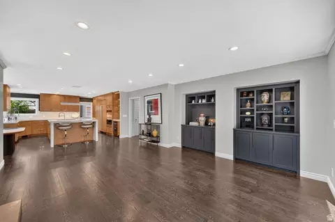 2320 E Caprice Ct S, Holladay, UT 84124 | MLS# 2166130 | 71 Photos - Movoto