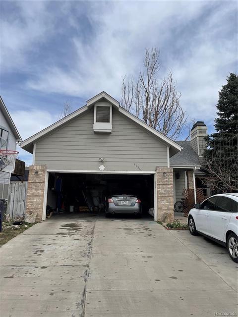 4356 Sable St, Denver, CO 80239 | 3 Photos | MLS #5368977 - Movoto