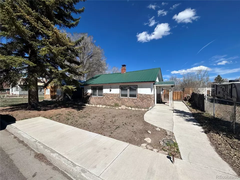 738 Madison St, Monte Vista, CO 81144 | 12 Photos - Movoto