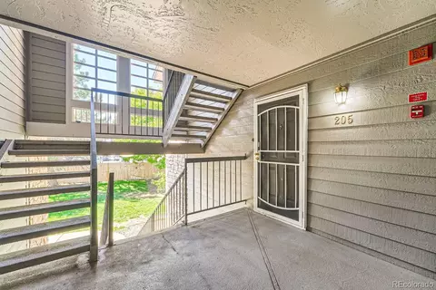 2575 S Syracuse Way #I205, Denver, CO 80231 | 11 Photos - Movoto