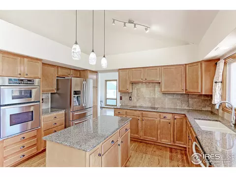 2248 Country Club Loop, Westminster, CO 80234 | 40 Photos - Movoto