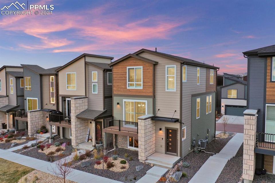 1345 Sunshine Valley Way, Colorado Springs, CO 80921 | 48 Photos | MLS ...