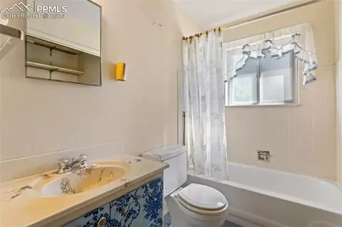 2511 Monterey Rd, Colorado Springs, CO 80910 | 15 Photos - Movoto