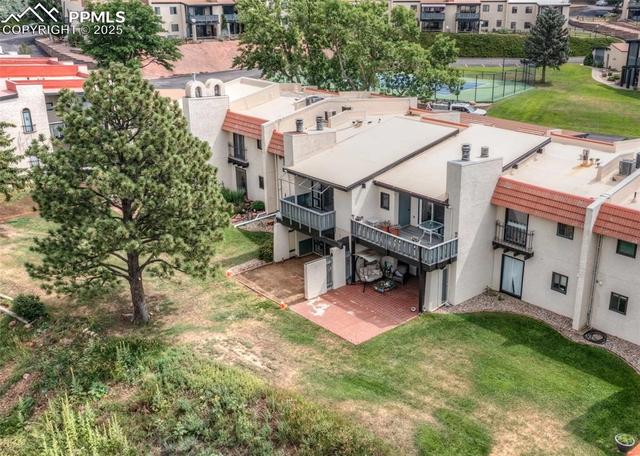 Colorado Springs, CO Condos & Townhouses For Sale - Movoto