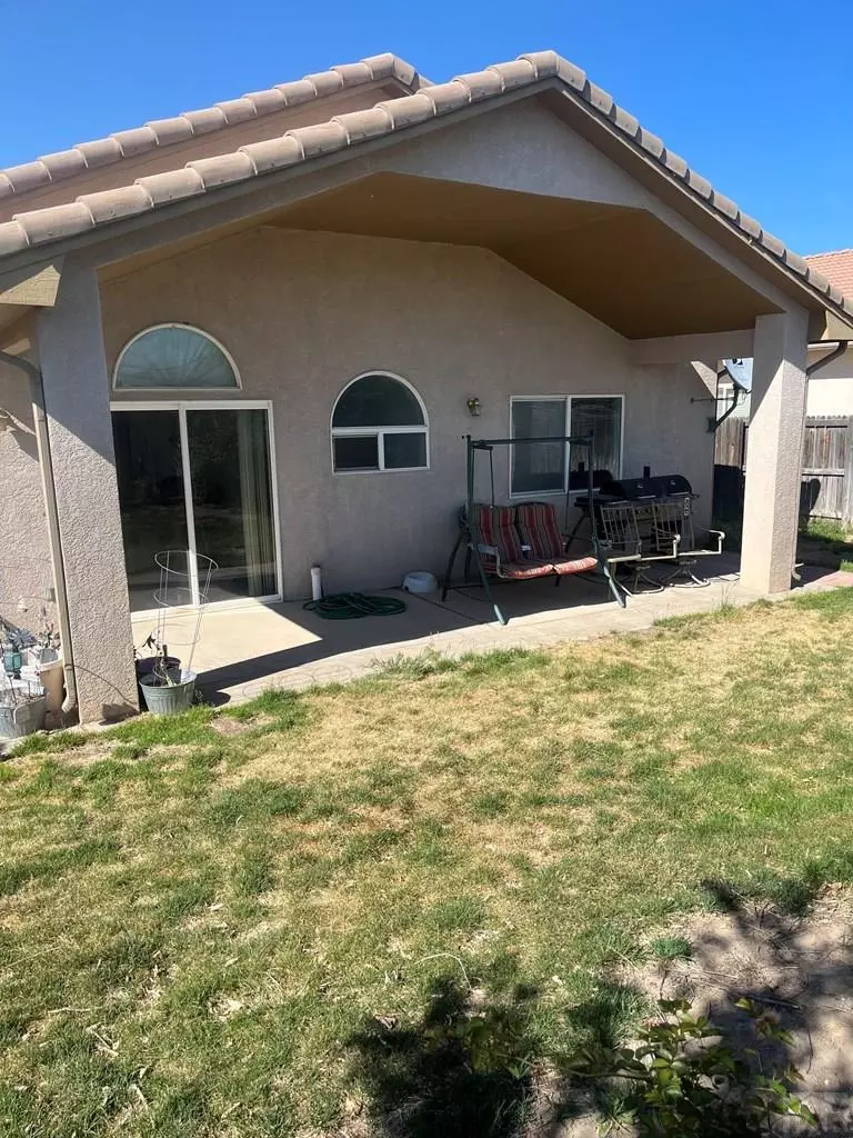 4706 Solar Dr, Pueblo, CO 81005 | MLS# 231791 | 10 Photos - Movoto