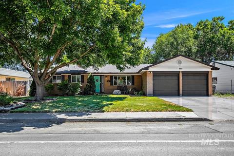 980 N 10th E, Mountain Home, ID 83647 - Movoto