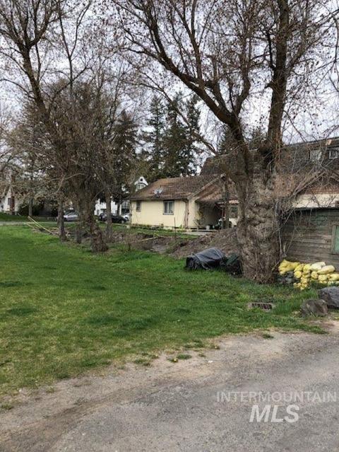 102 N Lilly, Moscow, ID 83843 | 20 Photos - Movoto