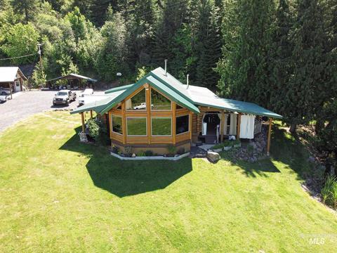 112 Three Forks Rd, Kamiah, ID 83536 | 44 Photos | MLS #98875548 - Movoto