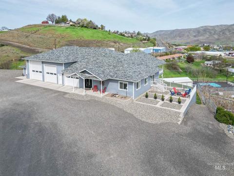 1491 16th Ave, Clarkston, WA 99403 | 49 Photos | MLS #98875686 - Movoto