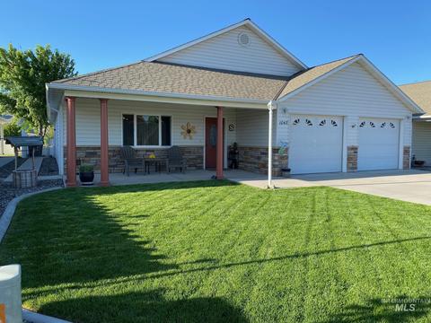 1043 Liberty Dr, Clarkston, WA 99403 | 29 Photos | MLS #98877434 - Movoto