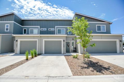 5638 Cherry Ln, Nampa, ID 83687 | 32 Photos | MLS #98879811 - Movoto