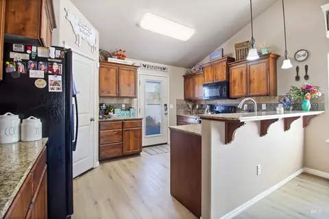 1068 Terra Ave, Twin Falls, ID 83301 | MLS# 98987580 | 38 Photos - Movoto
