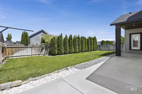 387 Feather Ave, Twin Falls, ID 83301 | MLS# 98990458 | 31 Photos - Movoto