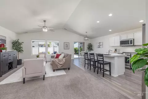 11852 W Hidden Point St, Star, ID 83669 | MLS# 98990654 | 50 Photos ...