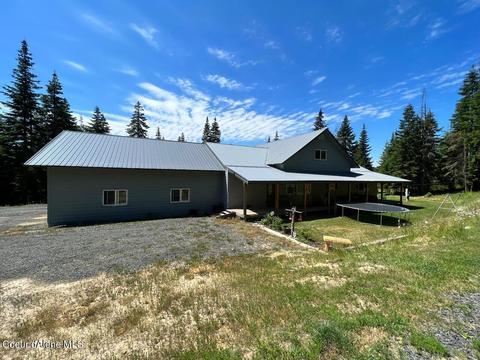414 Joans Rd, Santa, ID 83866 | 38 Photos | MLS #22-9535 - Movoto