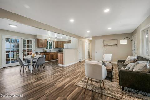 407 E 15th Ave, Post Falls, ID 83854 | 43 Photos | MLS #23-2448 - Movoto