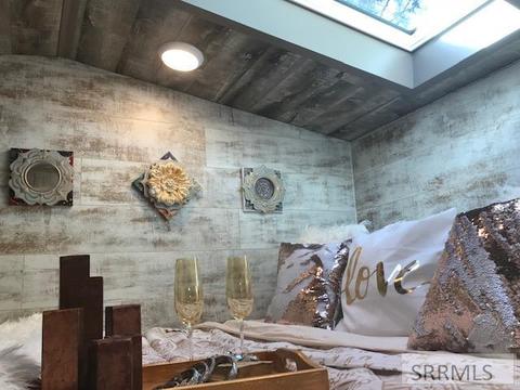 3827 Swan Valley Hwy, Irwin, ID 83428 | 73 Photos - Movoto