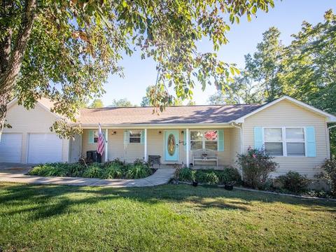 827 Cliffside Rd, Pikeville, TN 37367 | 30 Photos - Movoto