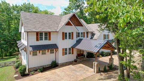 1443 Sneed Rd W, Franklin, TN 37069 | 69 Photos | MLS #2446679 - Movoto