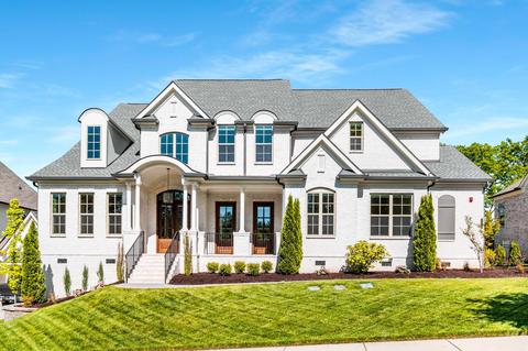 1025 Firestone Dr, Franklin, TN 37067 | 60 Photos | MLS #2530608 - Movoto