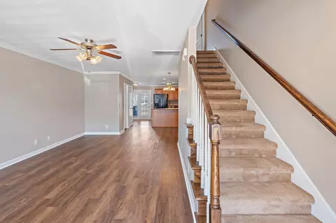 347 Sam Houston Cir, Clarksville, TN 37040 | 22 Photos - Movoto