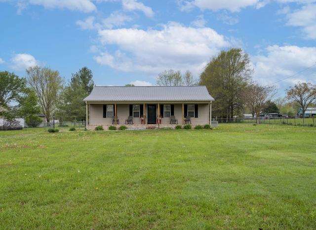 11088 Jim Cummings Hwy, Bradyville, TN 37026 | 12 Photos - Movoto