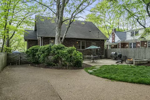 218 Harding Pl, Nashville, TN 37205 | 26 Photos - Movoto