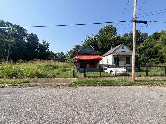 119 E Trigg Ave, Memphis, TN 38106 | 6 Photos - Movoto
