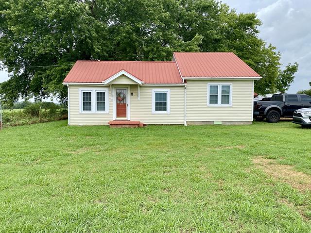 219 Elora Rd, Elora, TN 37328 | 15 Photos - Movoto