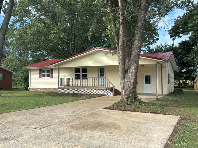 50 Highway 140 S, Gleason, TN 38229 | MLS# 2705650 | 31 Photos - Movoto