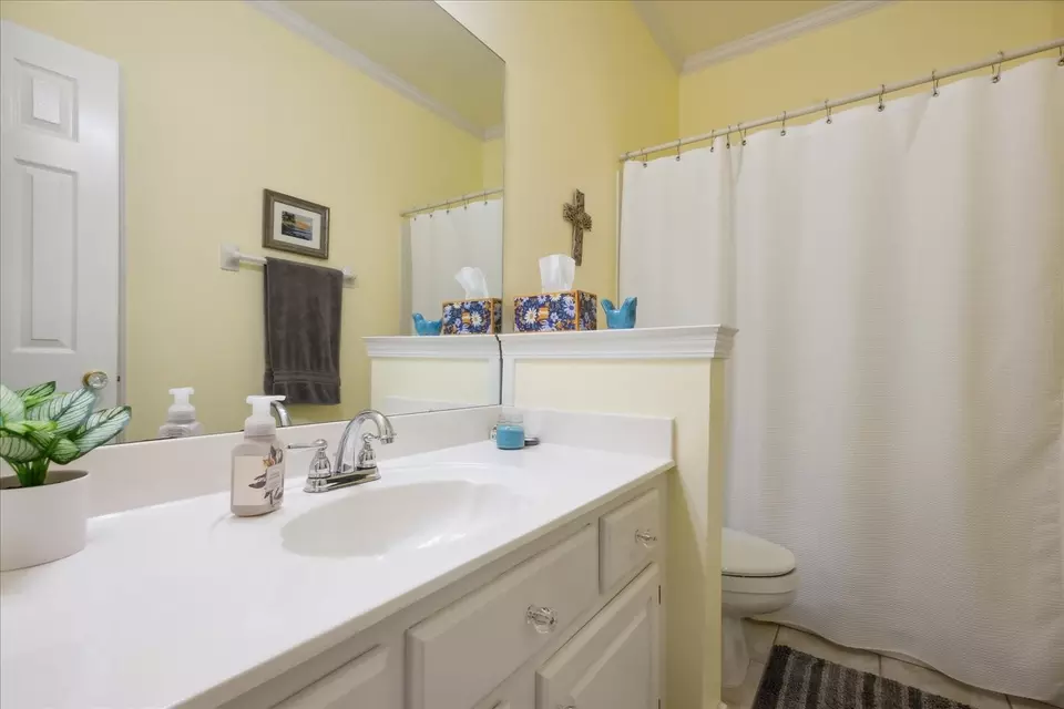 7051 7th Rd, Memphis, TN 38135 | 22 Photos - Movoto