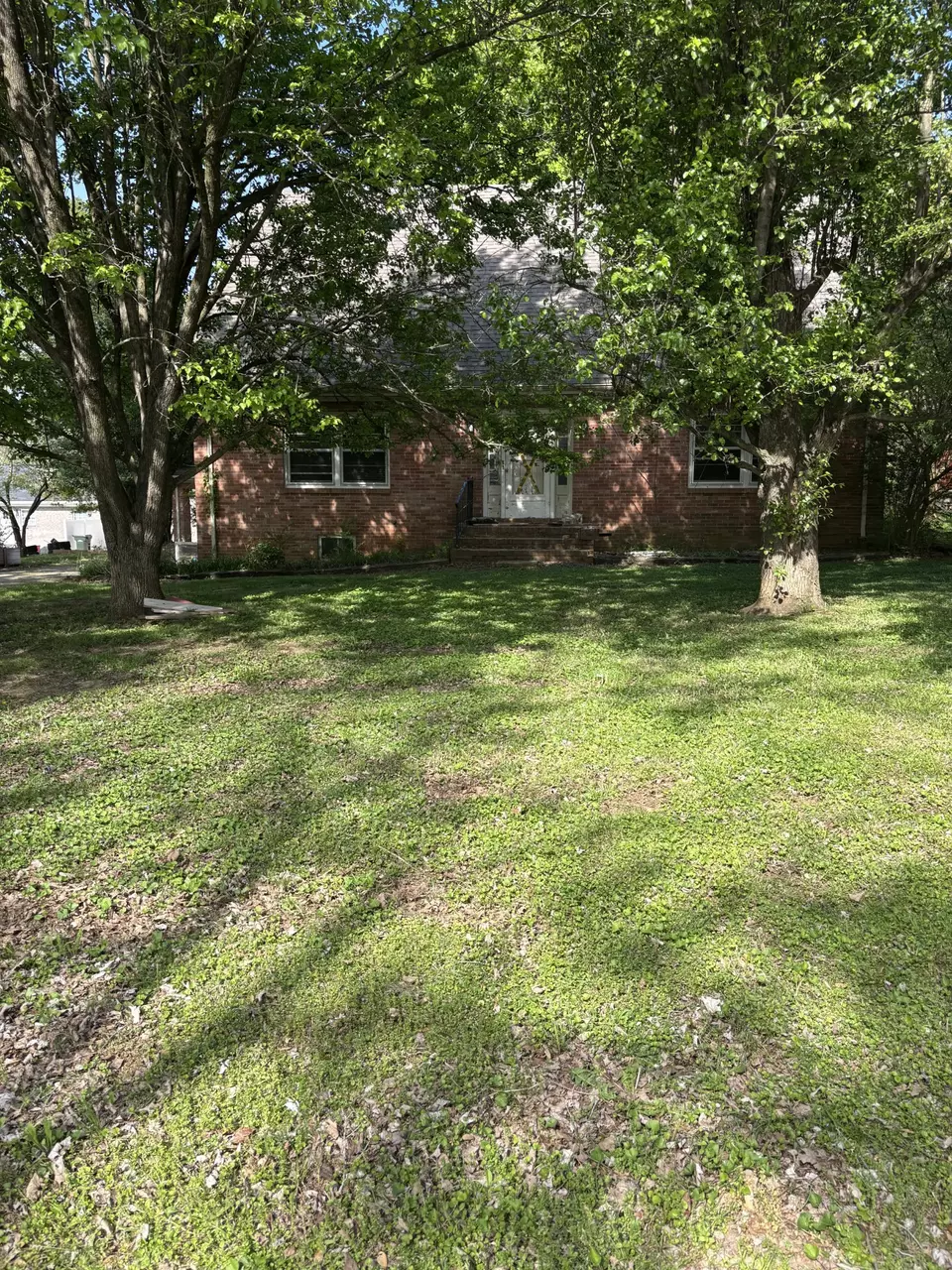 103 Springer Dr, Lawrenceburg, TN 38464 | MLS# 2820139 | 8 Photos - Movoto